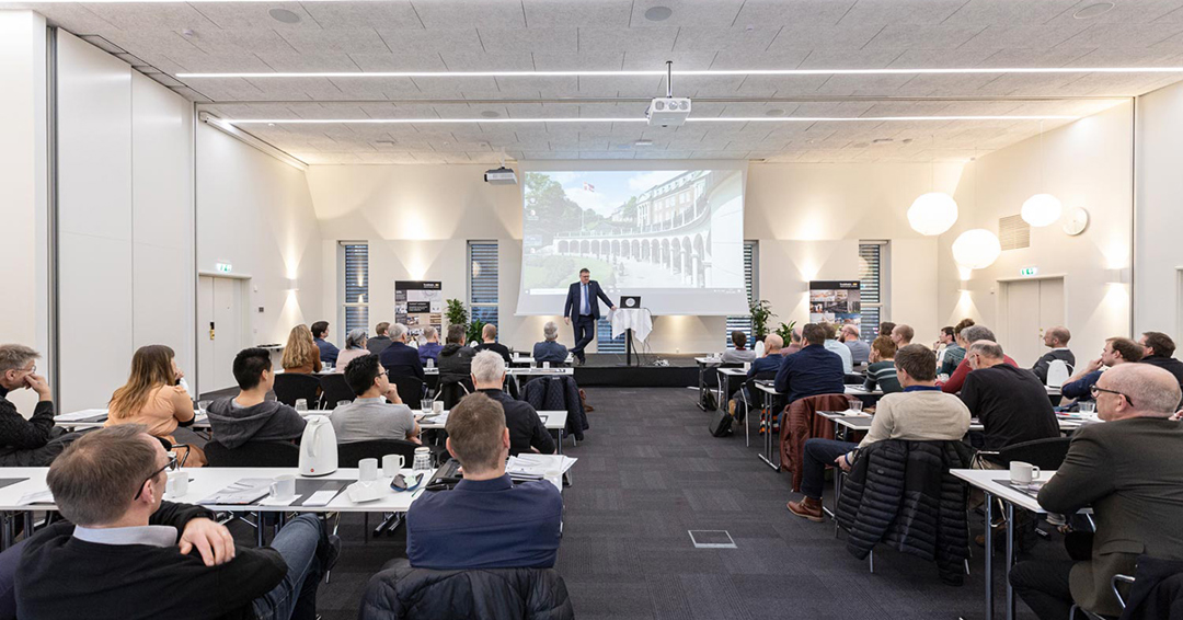 Inspiration: Acoustic ceiling in conference centre | Troldtekt
