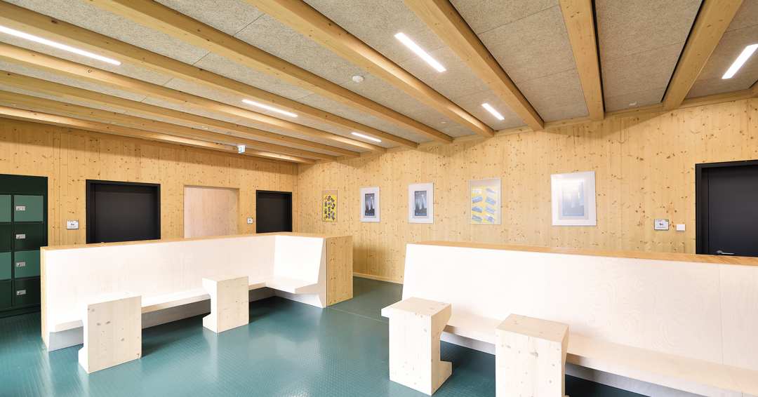 Award-winning new school building in wood-concrete hybrid construction ...