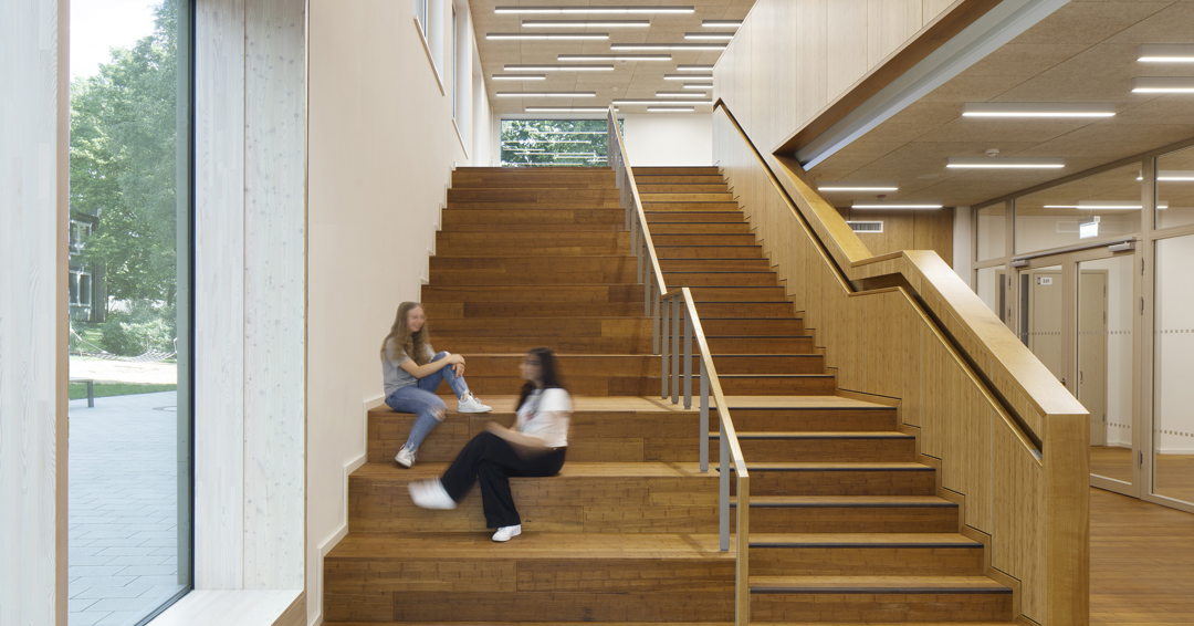 Compact cube for the school landscape | Troldtekt